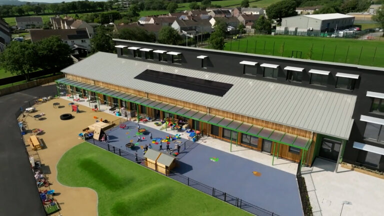 Ysgol Gorslas – Lloyd & Gravell